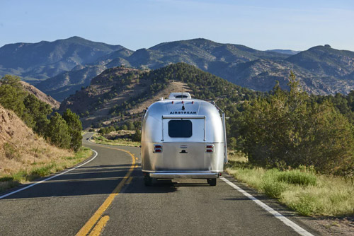 How to Customize Your RV With the Best Motorhome Accessories - Lift ...