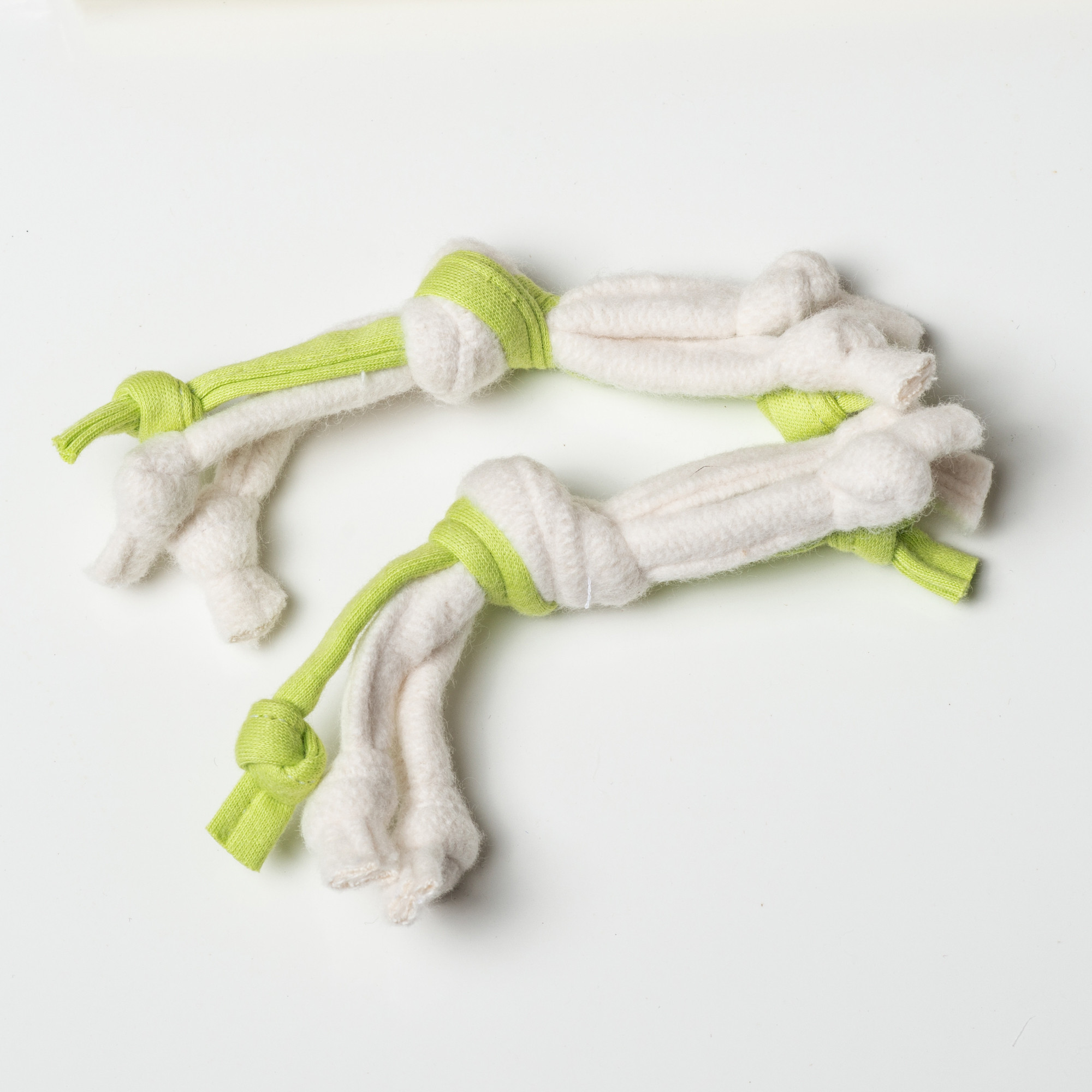 Catnip free natural cat toys. Made in USA! Organic cat toys. Purrfectplay