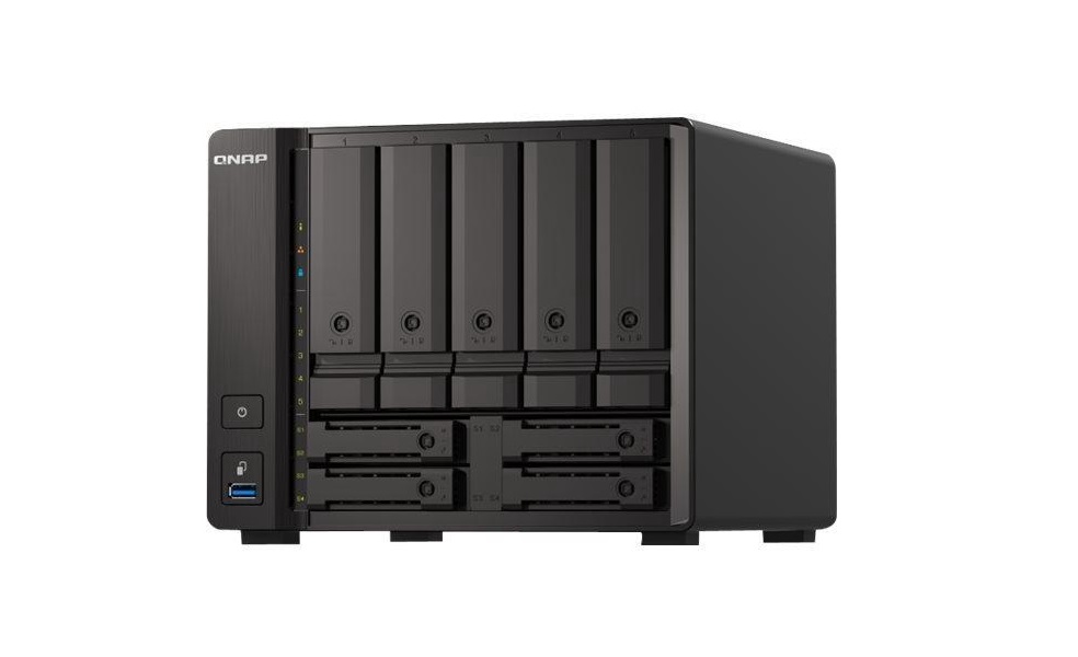 The Best SSD NAS Enclosures of 2024 - AAAWAVE