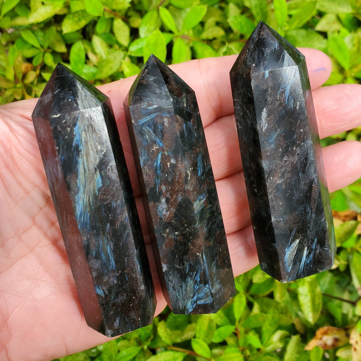Arfvedsonite Stones | Shop Healing Arfvedsonite Crystals & Gemstones ...