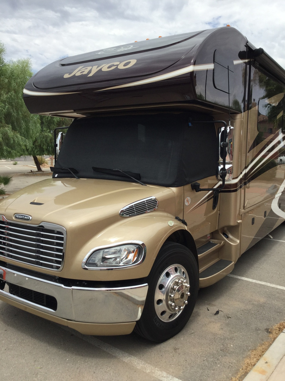 Windshield Covers - Class B & C Windshield Covers - SunPro Mfg - A ...