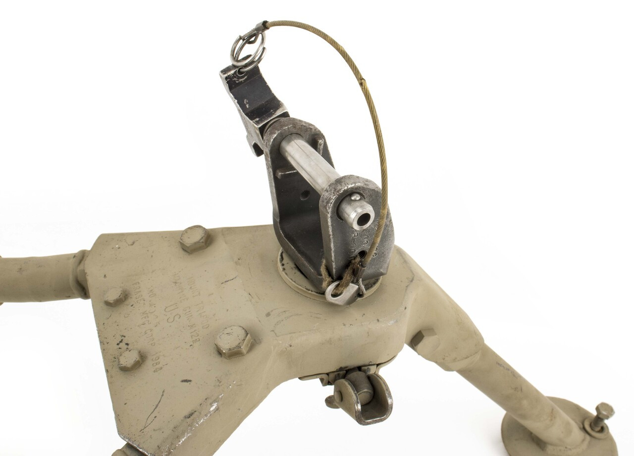 M122 Tripod with Pintle and T&E – Heavy-Duty Machine Gun Mount
