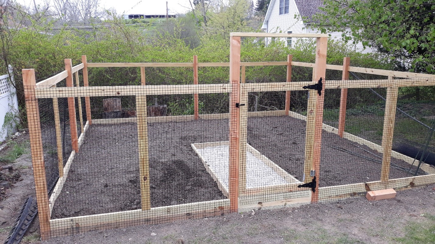 Five Foot Frame With Metal - Critterfence® Fencing