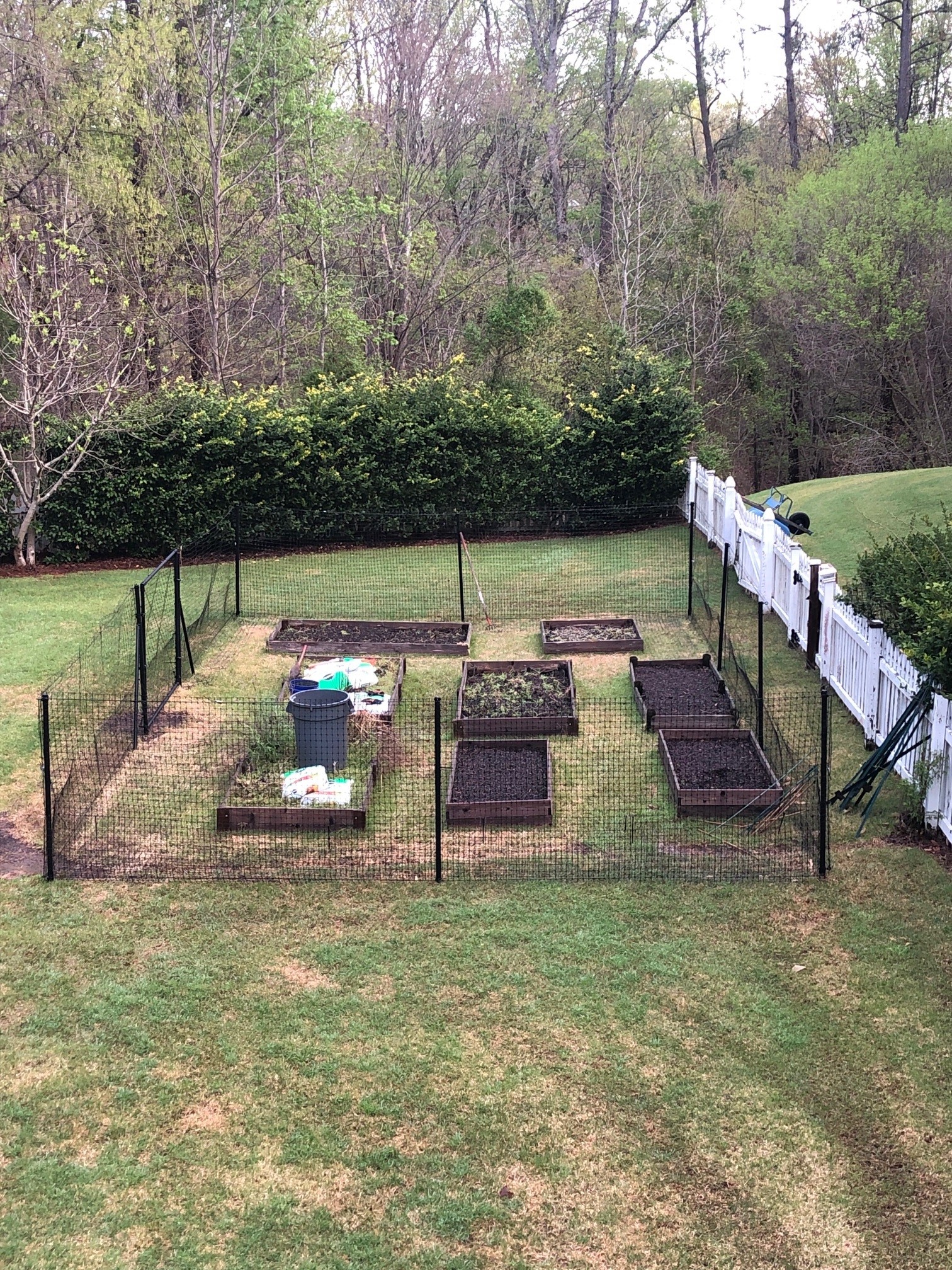 5ft Tall Deer Fence, Enclosed Garden - Critterfence.com