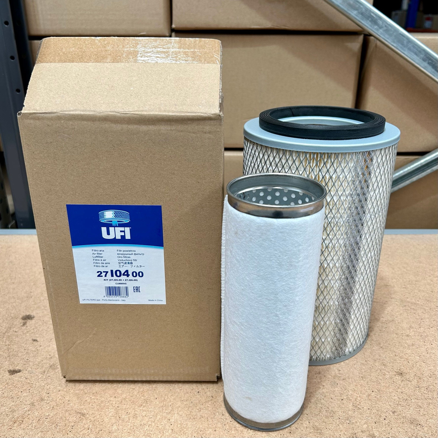 27.I04.00 UFI Filters UFI Air Filter Kit; Replaces KW1524; Dongfeng ...