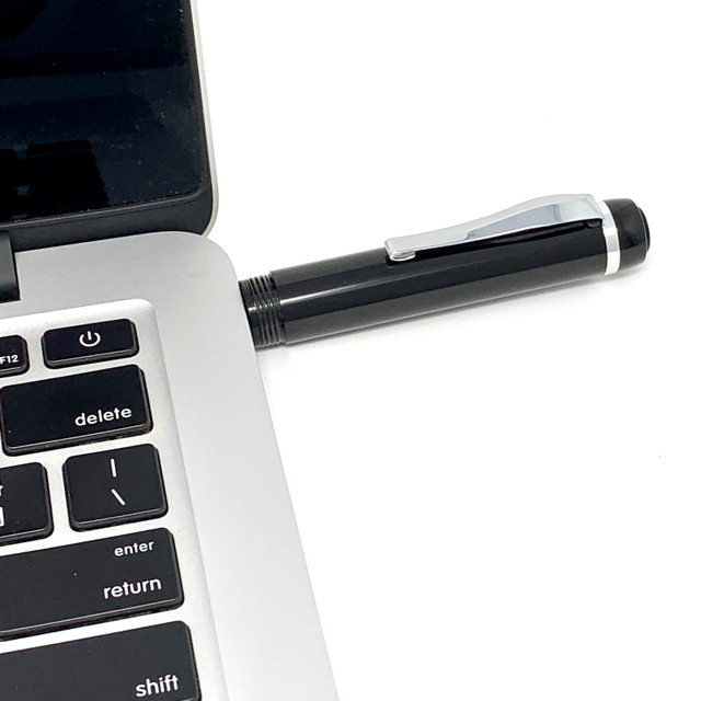 Pen Voice Activated Recorder