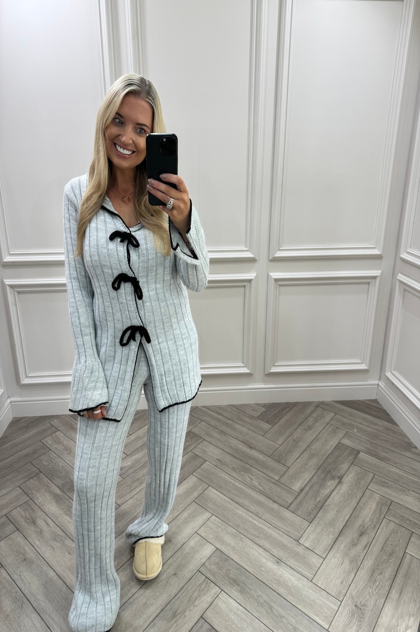 Grey Chic Bow Knitted Bow Lounge Set - Want That Trend