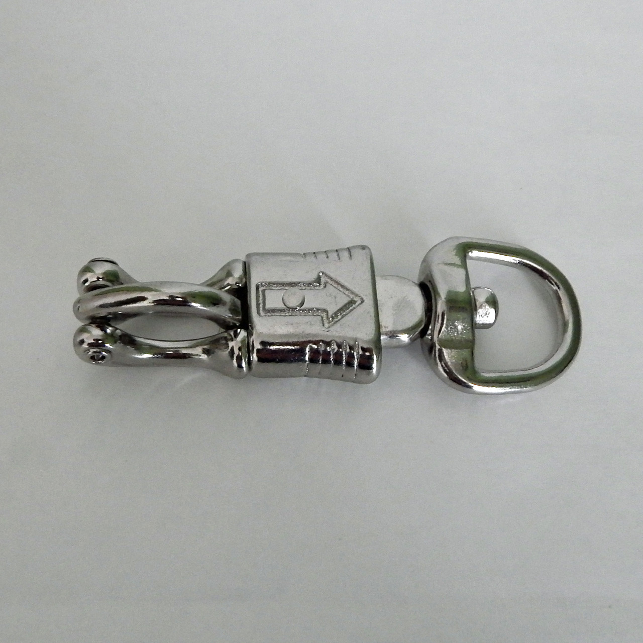 Carrying Splicing Tools, Snaps and Shackles for rope, CB Knot is ready ...