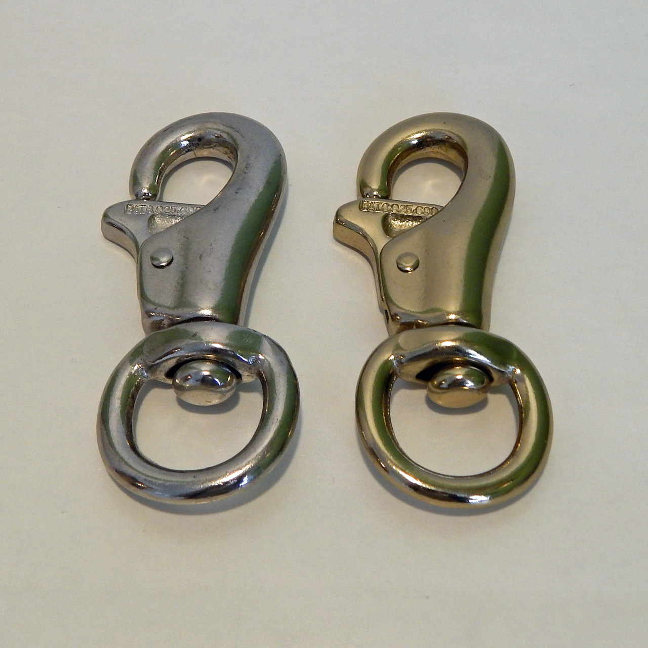 Trigger Bull snaps - CBKNOT