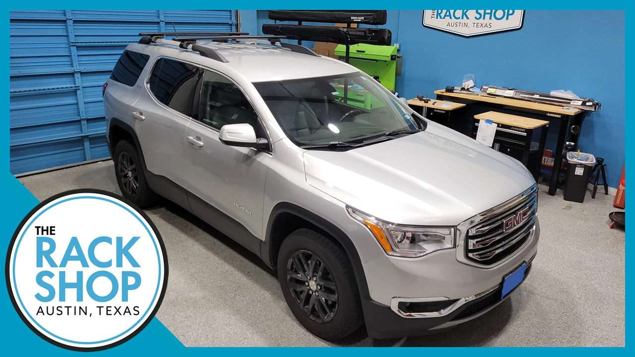 2017-2023 GMC Acadia (w/raised rails) Thule Crossbar Complete Roof Rack