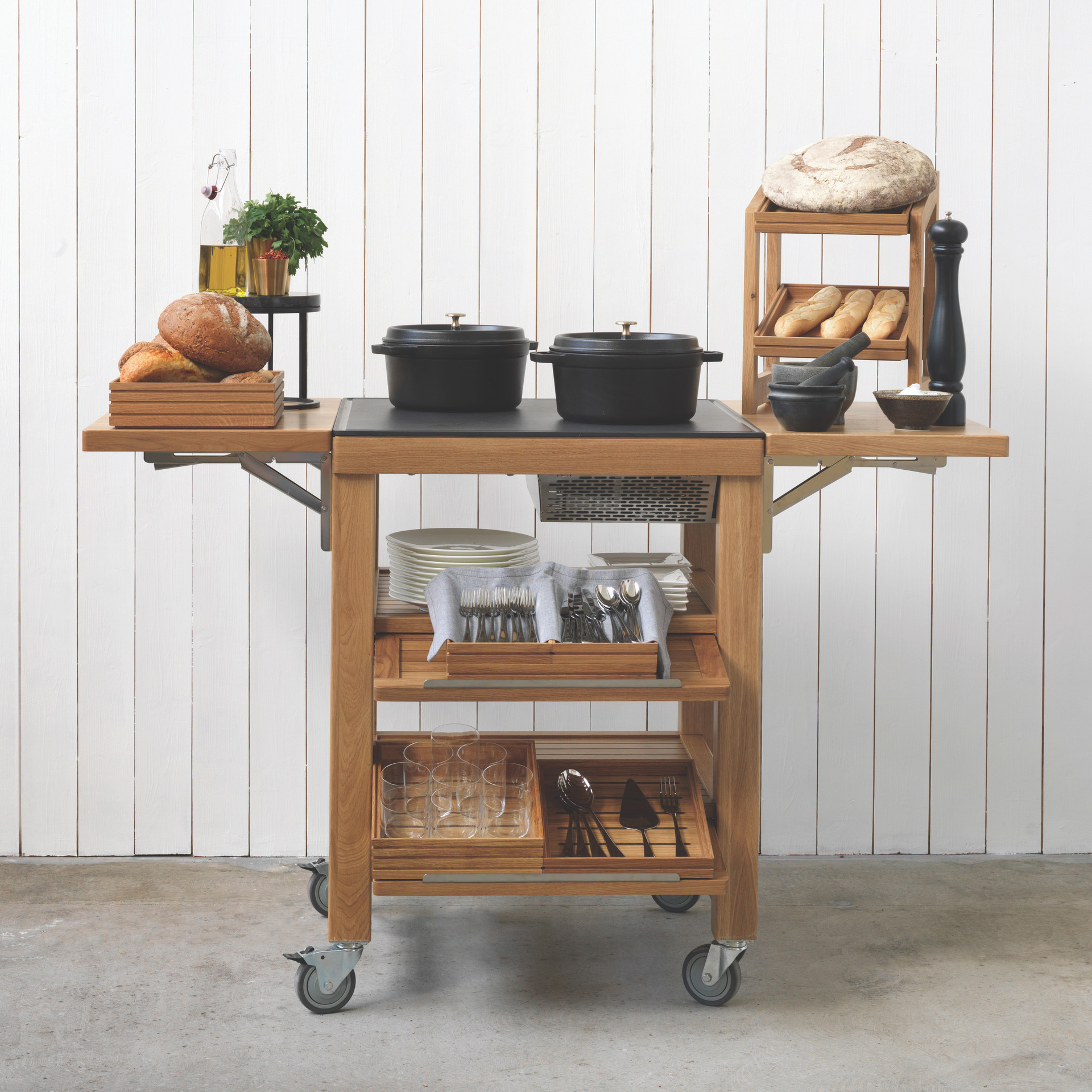 Flow Oak Hot & Cold Trolley