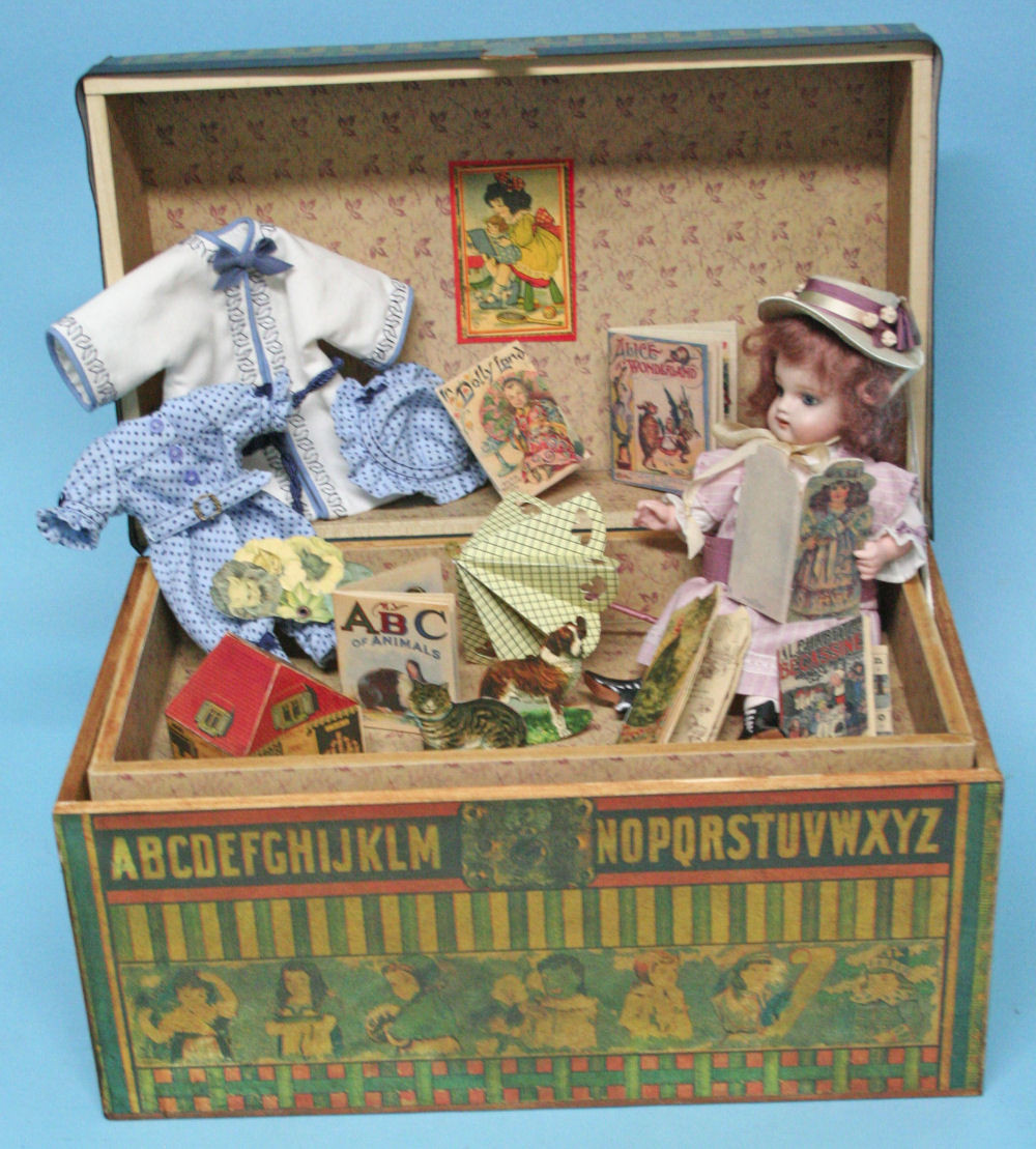The Ultimate ABC Doll Trunk - VPDJN105
