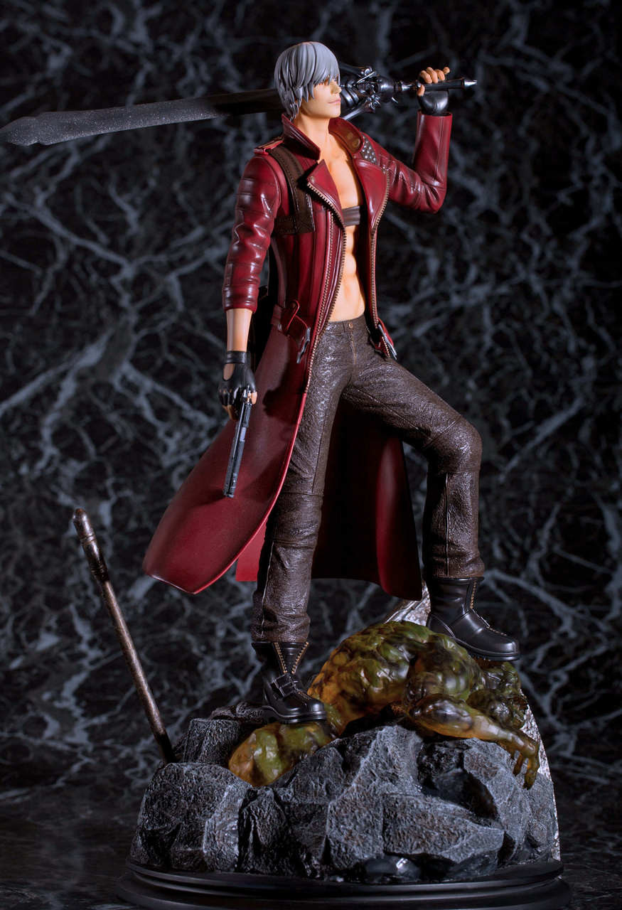 [GEN-1239] Genesis 1:6 Devil May Cry 3 Dante Statues - EKIA Hobbies
