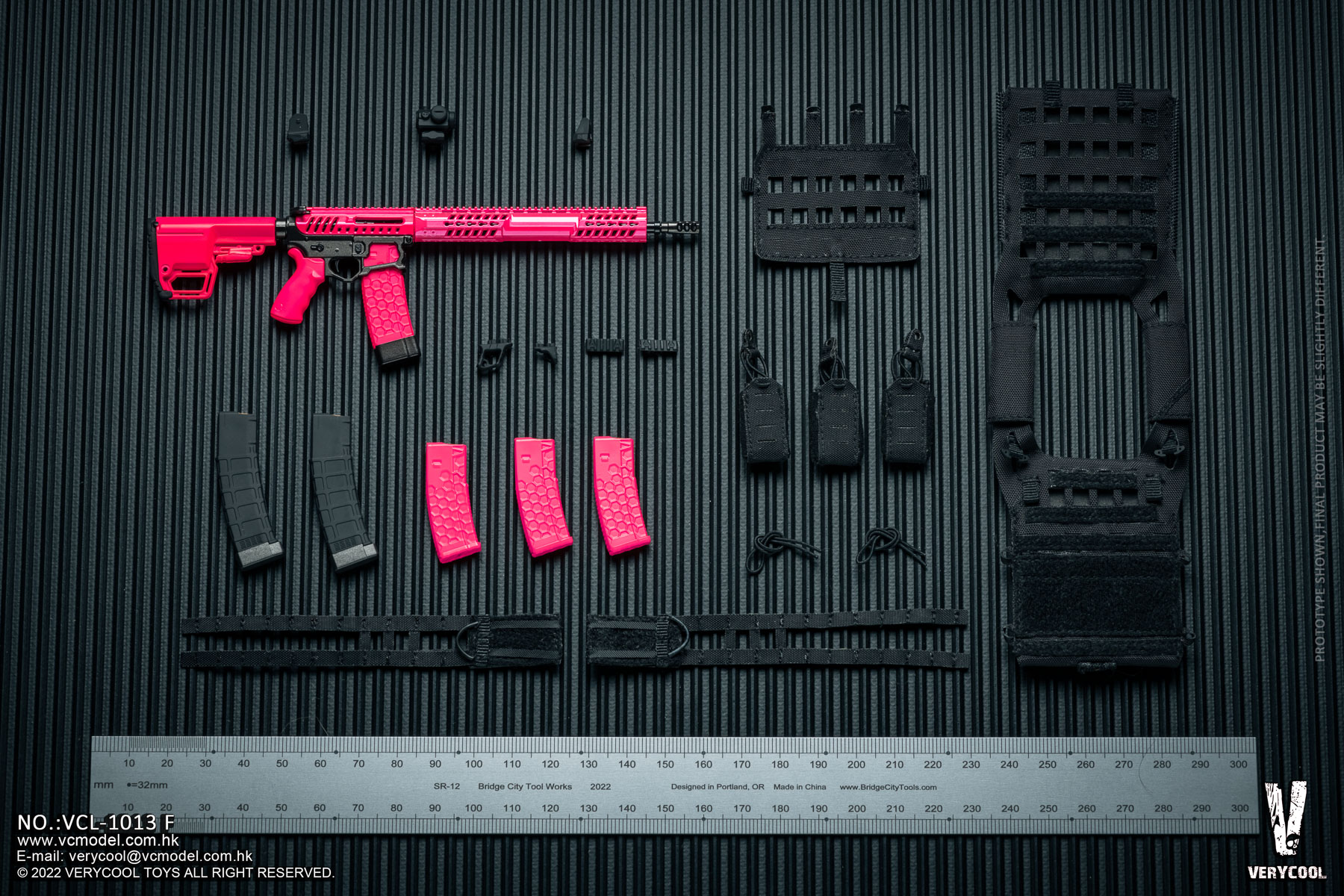 Very Cool 1/6 Dynamic Pink Weapon & Gear Set 01 [VCL-1013F] - EKIA Hobbies