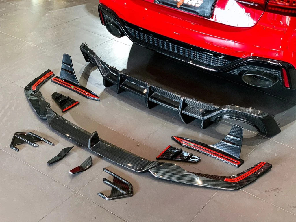 Carbon Fiber Rear Diffuser & Rear Canards for Audi RS7 C8 2020-ON