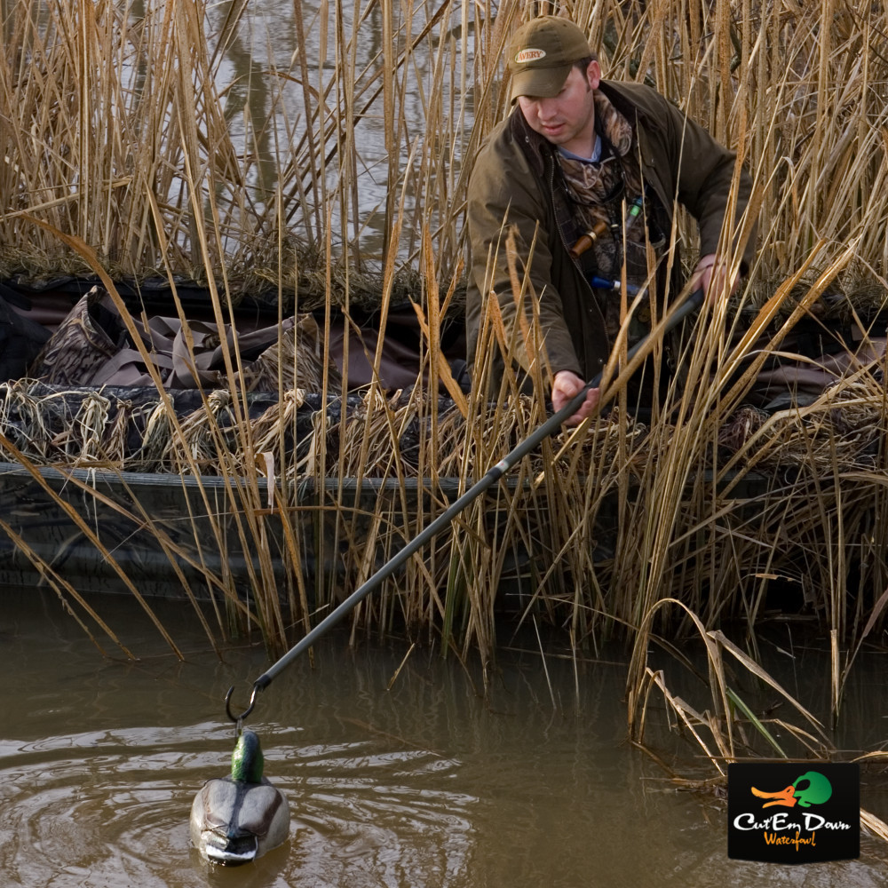 Avery Outdoors 6' Boater's Decoy Retriever