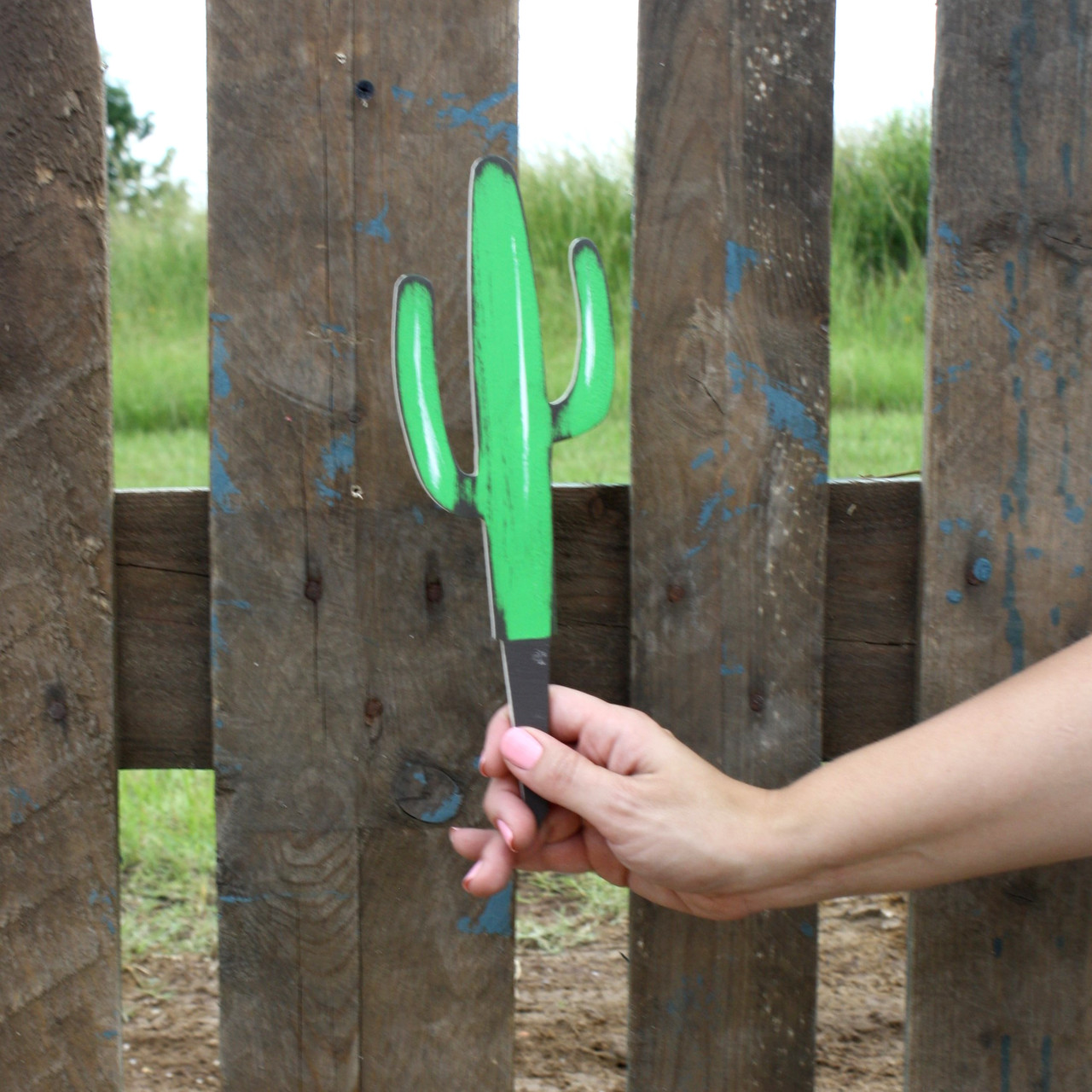 Outdoor Bunny Sign | DIY wooden yard art pattern | Build-A-Cross