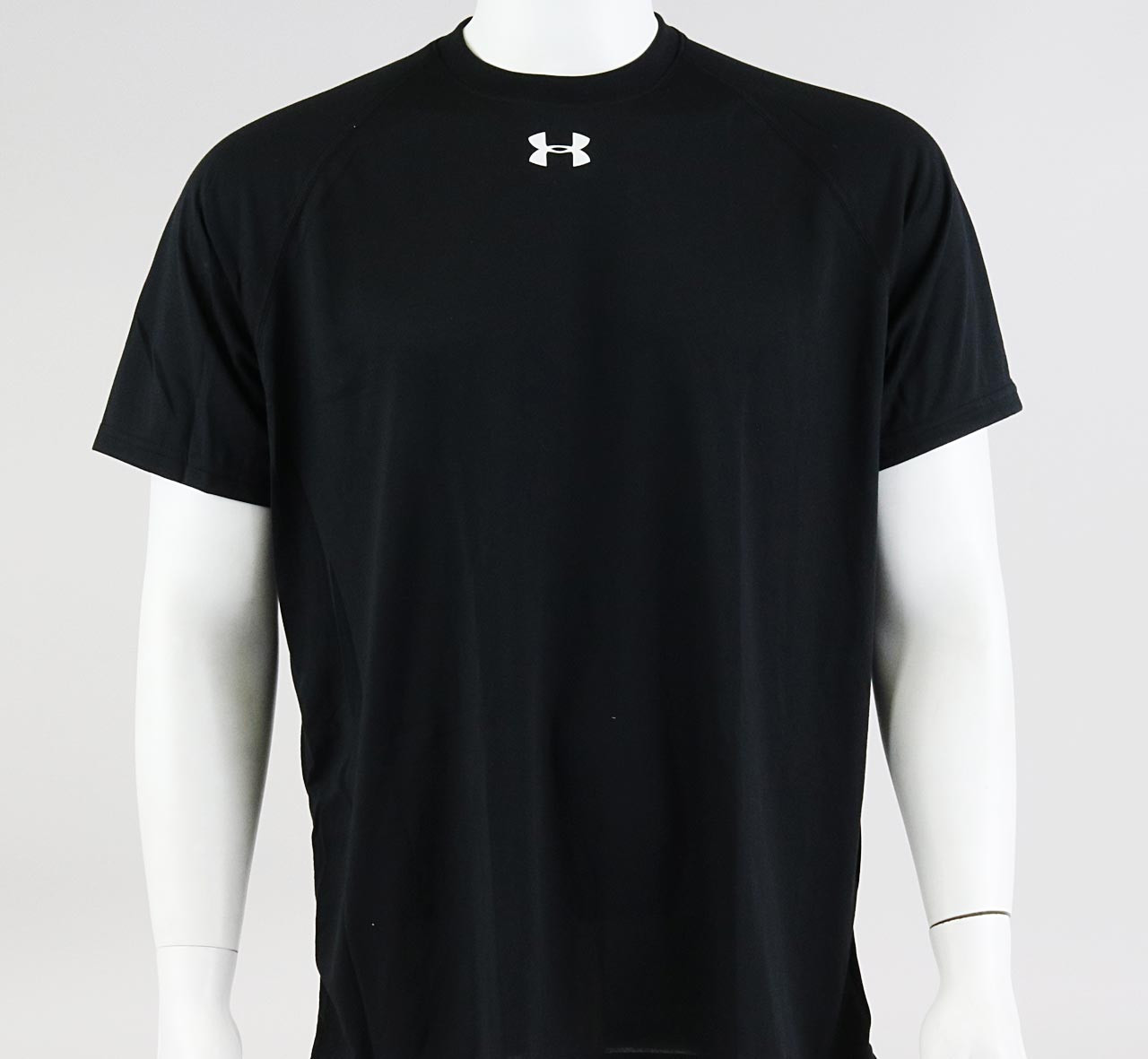 Under armour heat gear loose fit short sleeve store