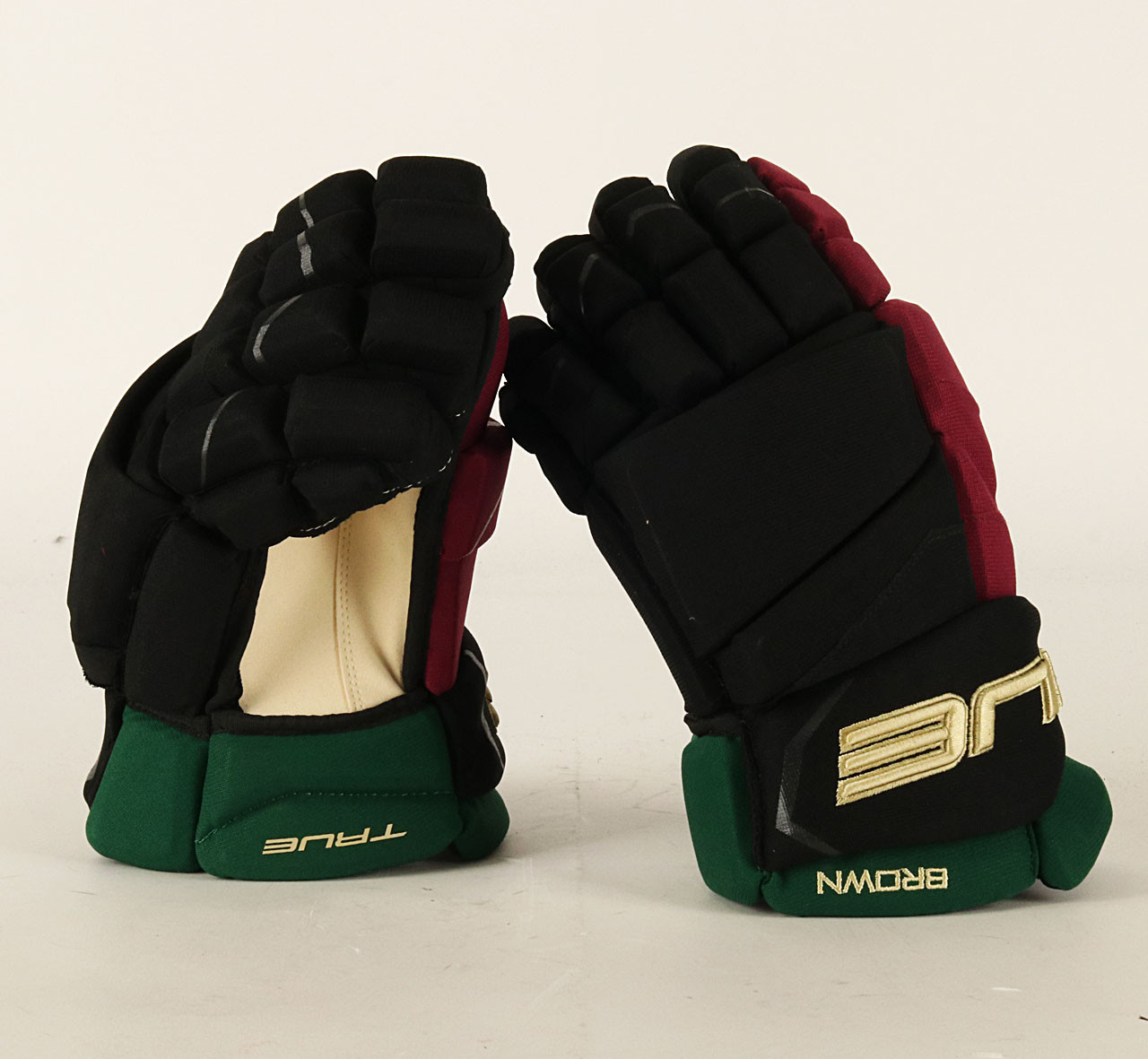 15" TRUE Catalyst 9X4 Gloves - Josh Brown Arizona Coyotes - Pro Stock ...