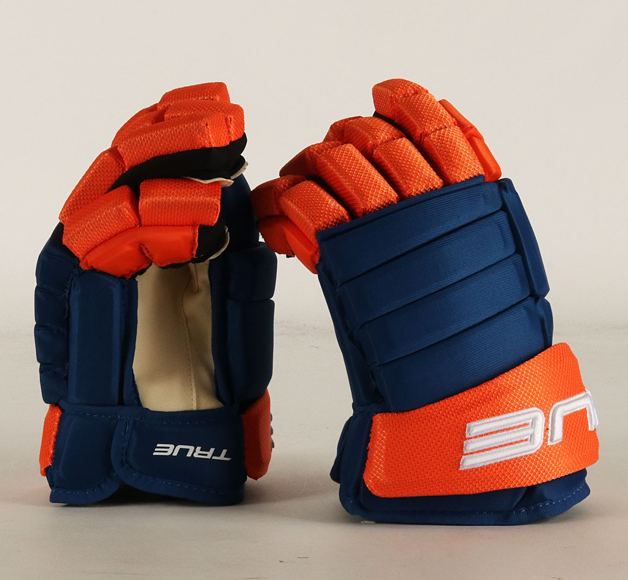 14" TRUE 4 Roll Pro Gloves - Team Stock New York Islanders - Pro Stock ...