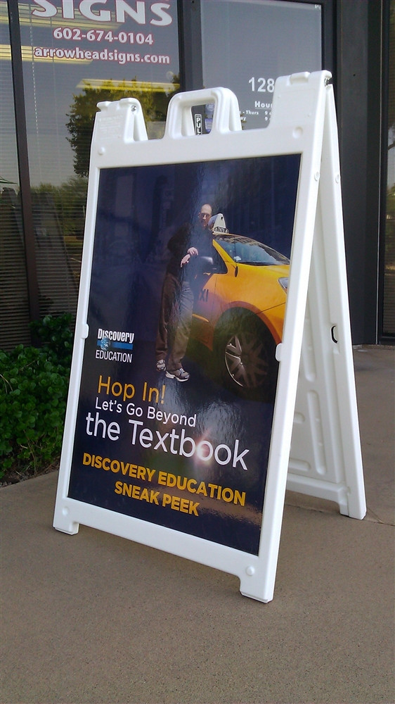 Signicade Deluxe A-board - 24" x 36" Sandwich Board