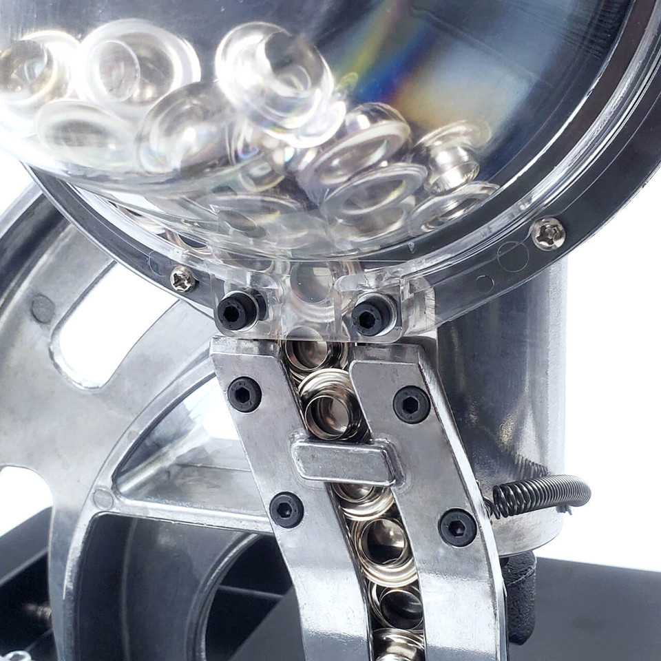 Auto Loading Grommet Press Machine with 5,000 Grommets