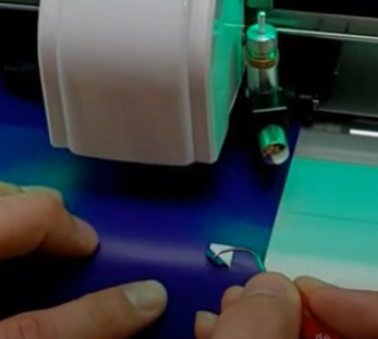 How to Make a Sticker - USCutter