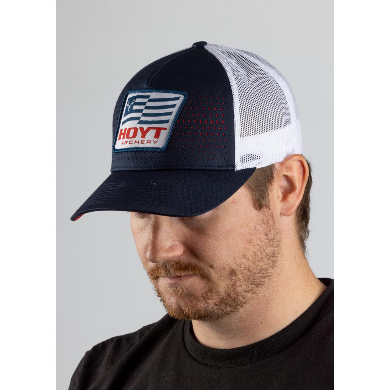 Hoyt Banner Cap #1857342 - GameMasters Outdoors