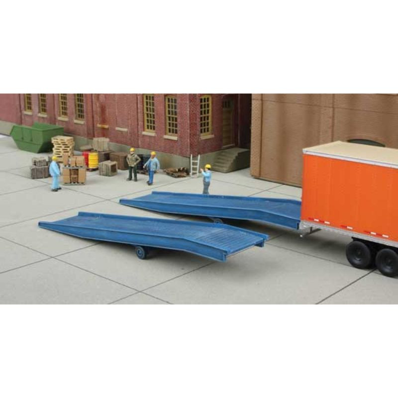 Walthers Cornerstone 933-4130 - Loading Ramps - pkg(2) - HO Scale Kit ...