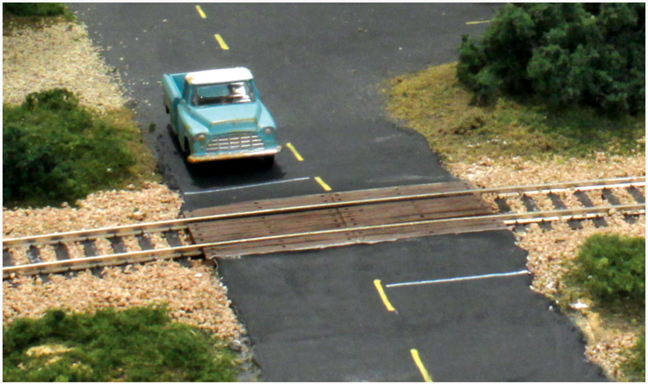 Woodland Scenics C1149 - Wood Grade Crossing - N Scale - Midwest Model ...