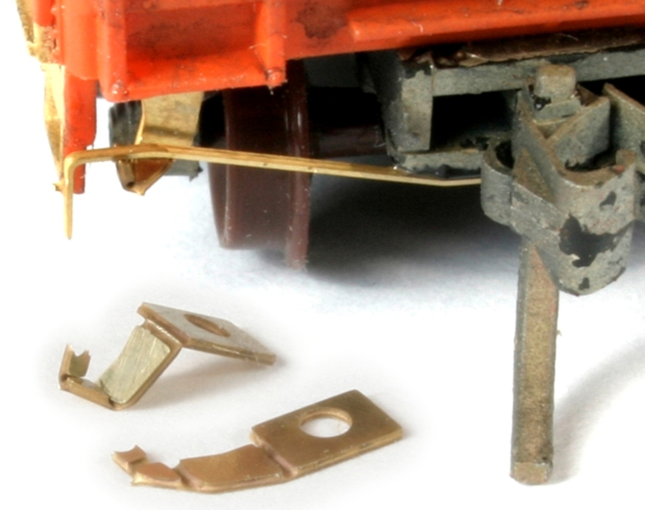 BLMA 404 - Freight Car Cut Levers (8 pr) - N Scale - Midwest Model Railroad