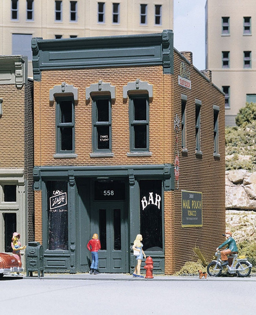 Design Preservation Models (DPM) 10100 - Kellys Saloon - HO Scale Kit ...
