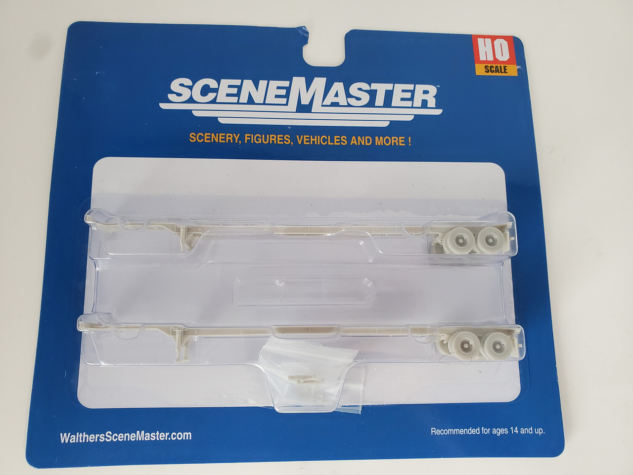 Walthers SceneMaster 949-4600 - 53' Container Chassis (2-Pack ...