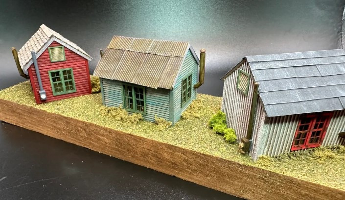 Mudd Creek Models 037N - Trackside Shantys - N Scale Kit - Midwest ...