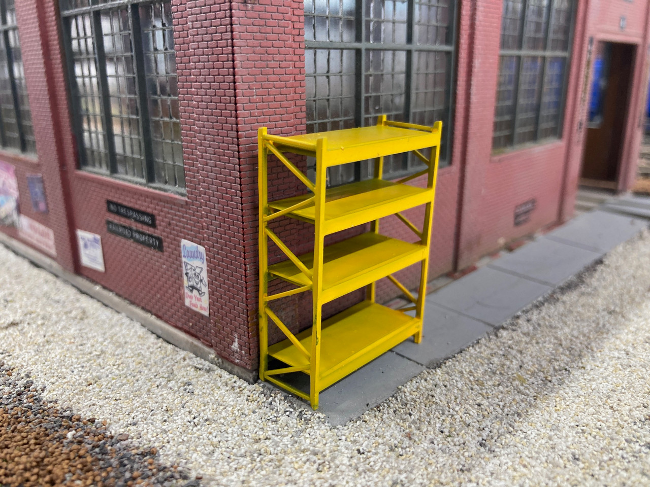 Jackson Railcar H82030 - Warehouse Rack (Large) - HO Scale - Midwest ...