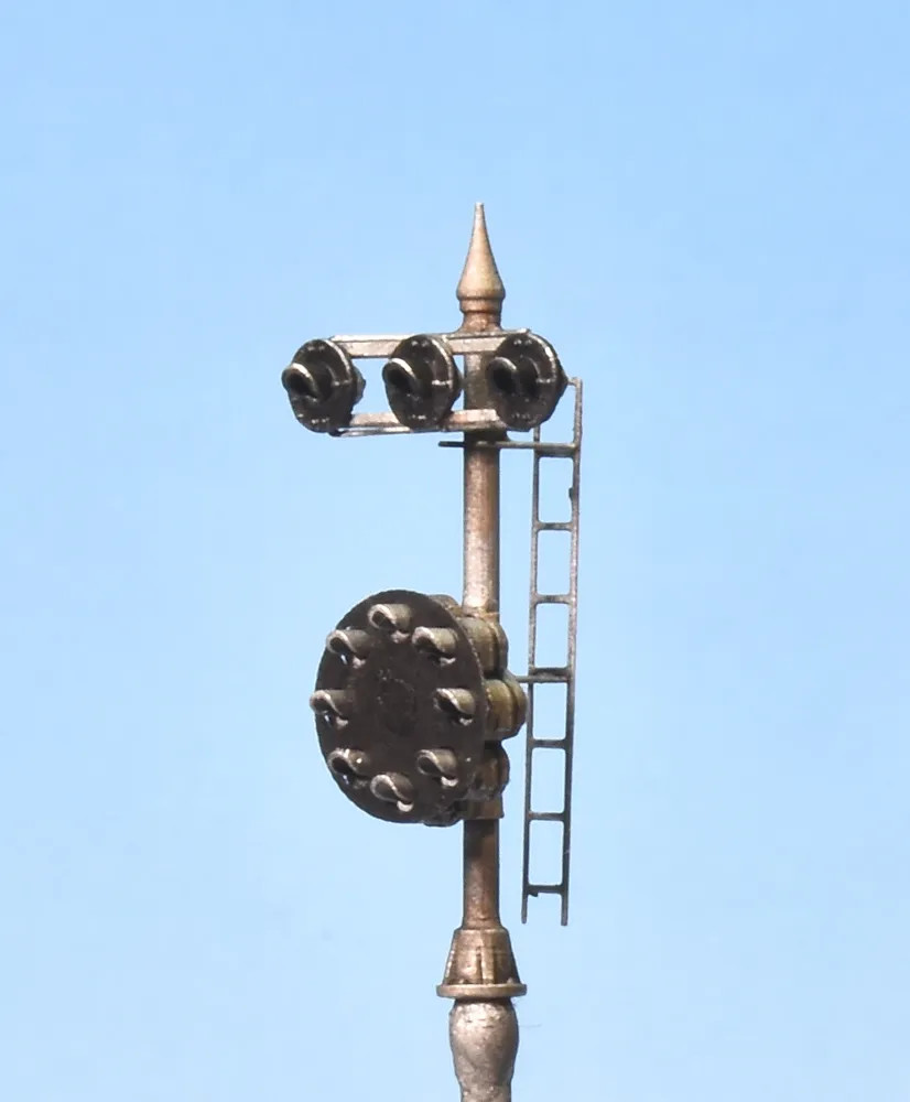 Showcase Miniatures 619 - B & O Signal Mast Assembly - N Scale Kit ...