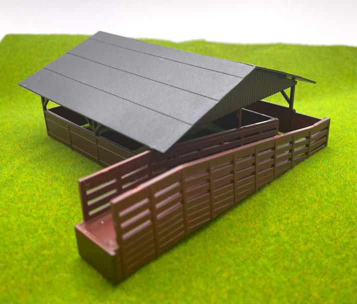 Rock Island Hobby 042100 - Railside Livestock Shed Built Up - HO Scale ...