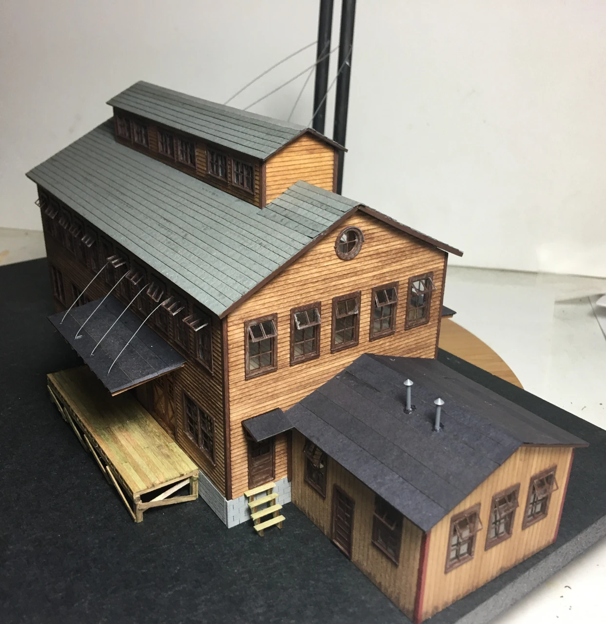 Motrak Models 83013 - Bisgeier Tool Company - HO Scale Kit - Midwest ...