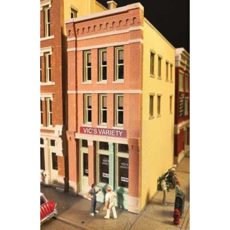Lunde Studios HO-P37 - Vic's Variety - HO Scale Kit - Midwest Model ...