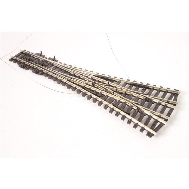 PECO SL-E99 - Code 100 3 Way Medium Radius Turnout (Electrofrog) - HO ...