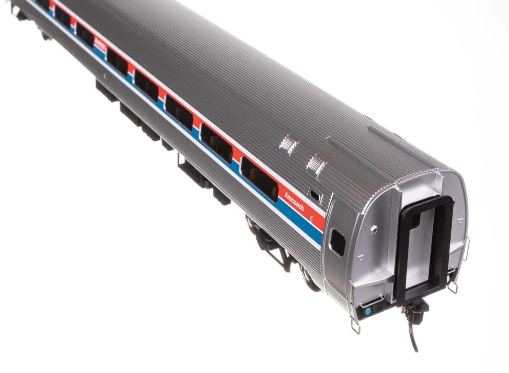 Walthers Proto 920-12210 - 85' Amfleet I 84-Seat Coach (Lighted) Amtrak ...