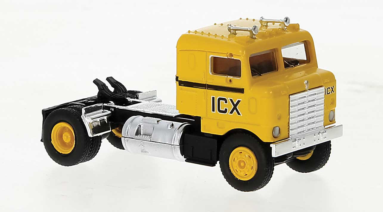 HO Scale Vehicles | HO Scale Trucks & Trailers