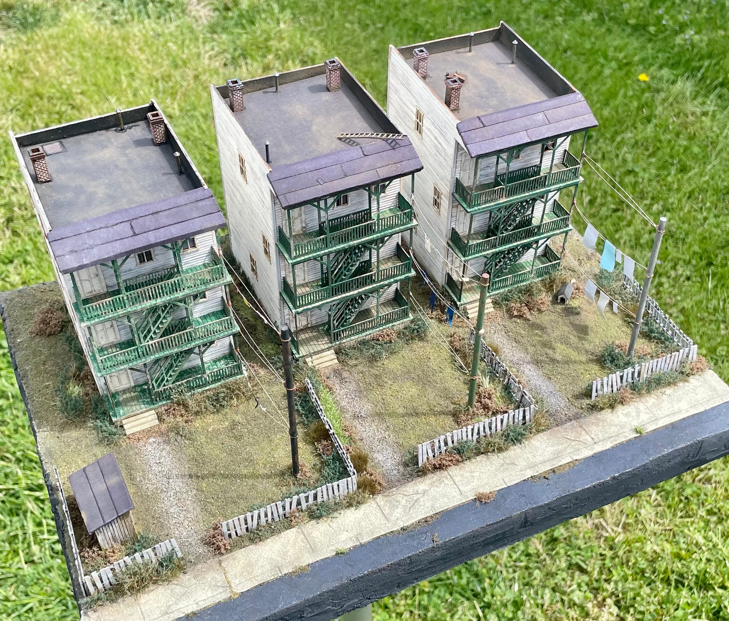 HO-Scale Structures | HO-Scale Model Buildings