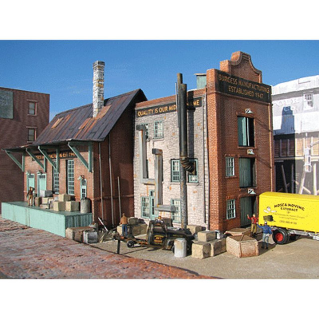 Downtown Deco 1053 - First Timer Bar - HO Scale Kit - Midwest Model ...