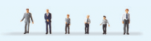 N Scale Figures | Midwest Model Railroad