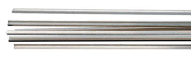 Walthers Track 948-83000 - Code 83 Nickel Silver Rail pkg(17) - HO ...