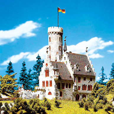 Faller 232242 - Castle with Moat - N Scale Kit - Midwest Model Railroad