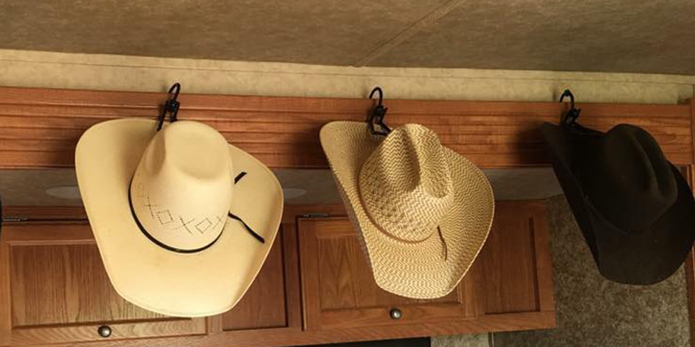 Billy's Western Wear Hat Accessories - The Ultimate Hat Hanger - Billy ...