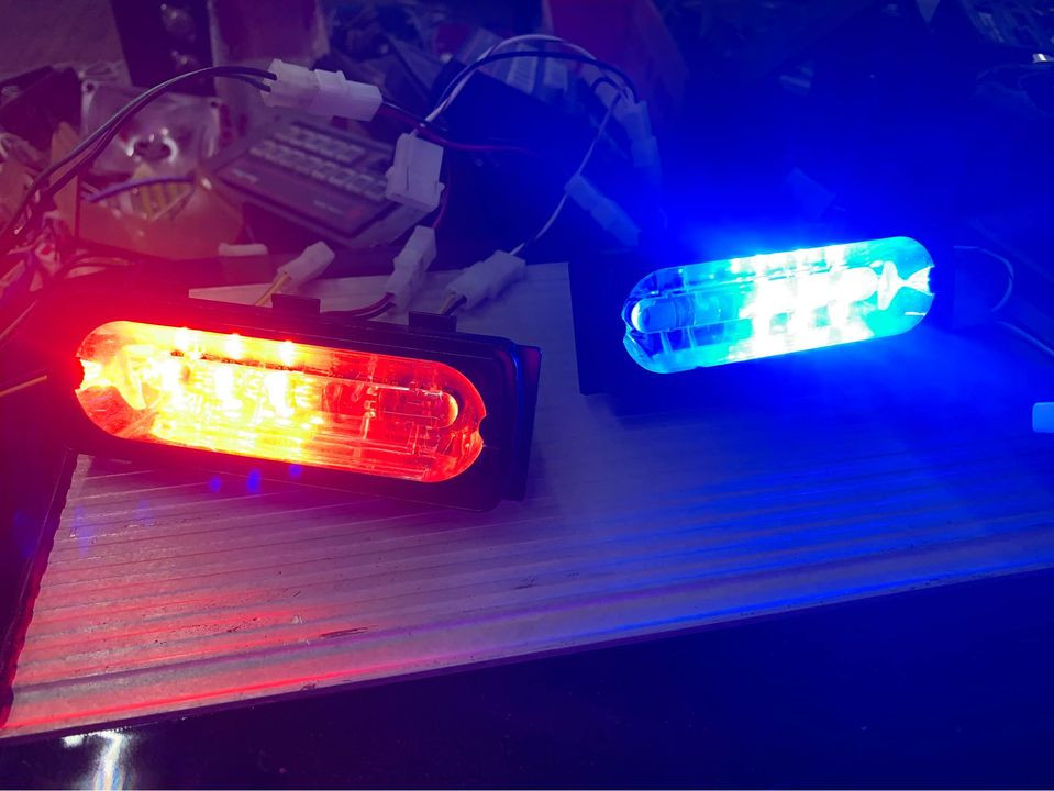 Whelen 500 series SPLIT COLOR