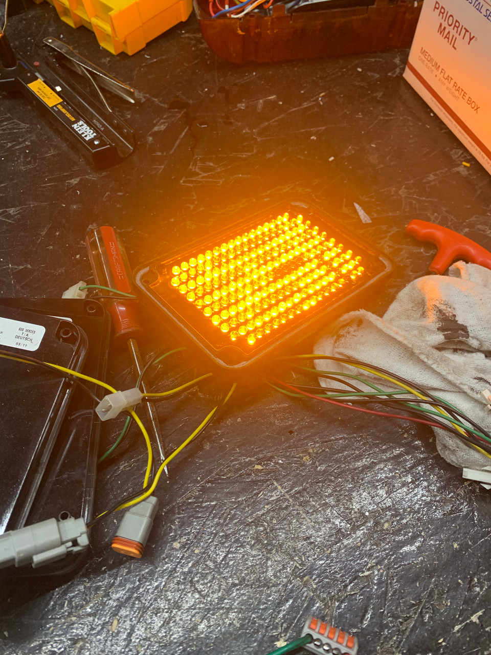 Clearance 600 Series 5MM AMBER Steady Burn (Dead leds) - J. Perry Lighting